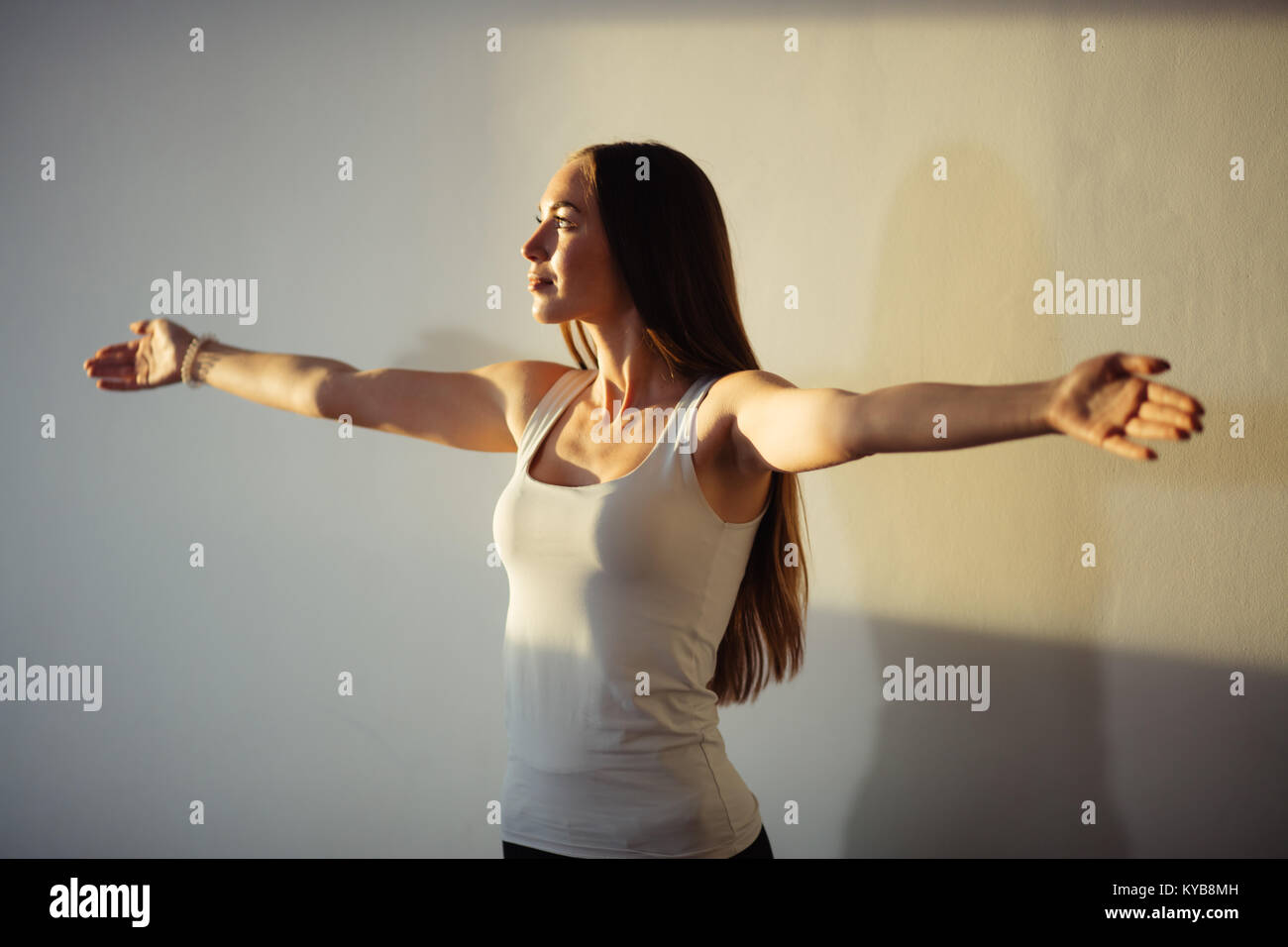 woman outstretching her arms Stock Photo - Alamy
