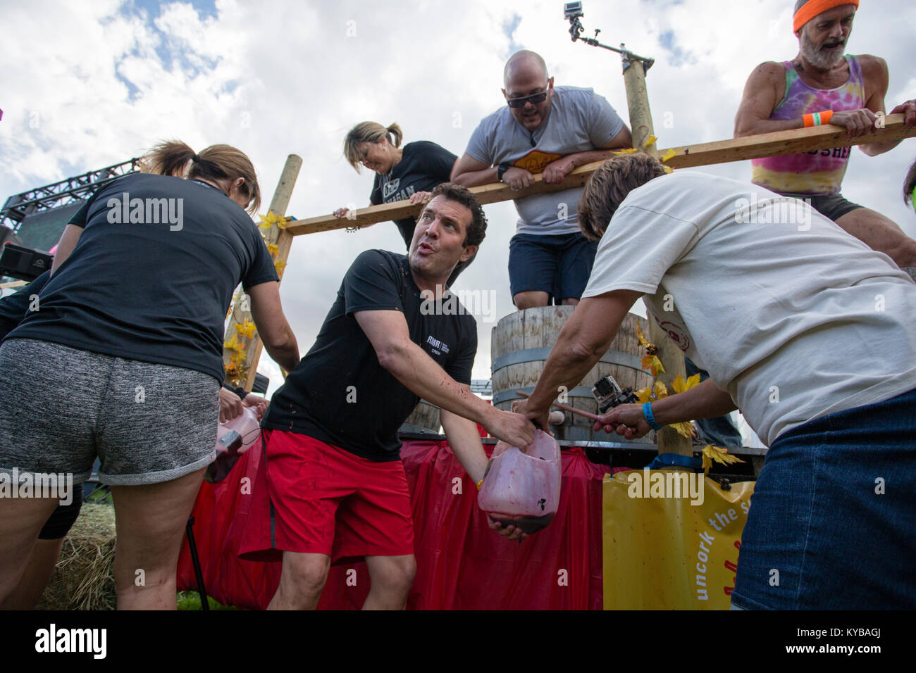 Canadian women in agriculture hi-res stock photography and images - Alamy