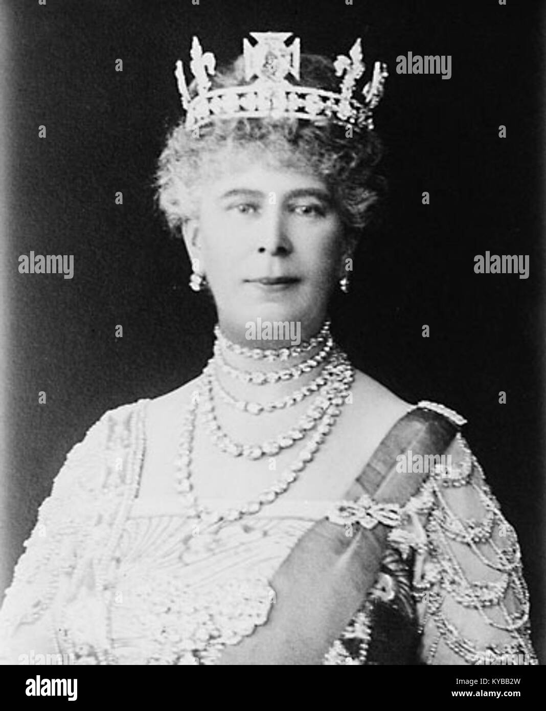 Queen mary of teck 1930s hi-res stock photography and images - Alamy