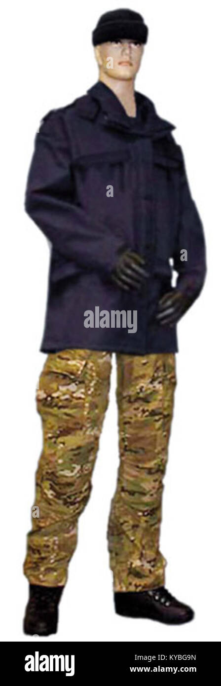 Mundur ćwiczebny ABW zima Stock Photo - Alamy