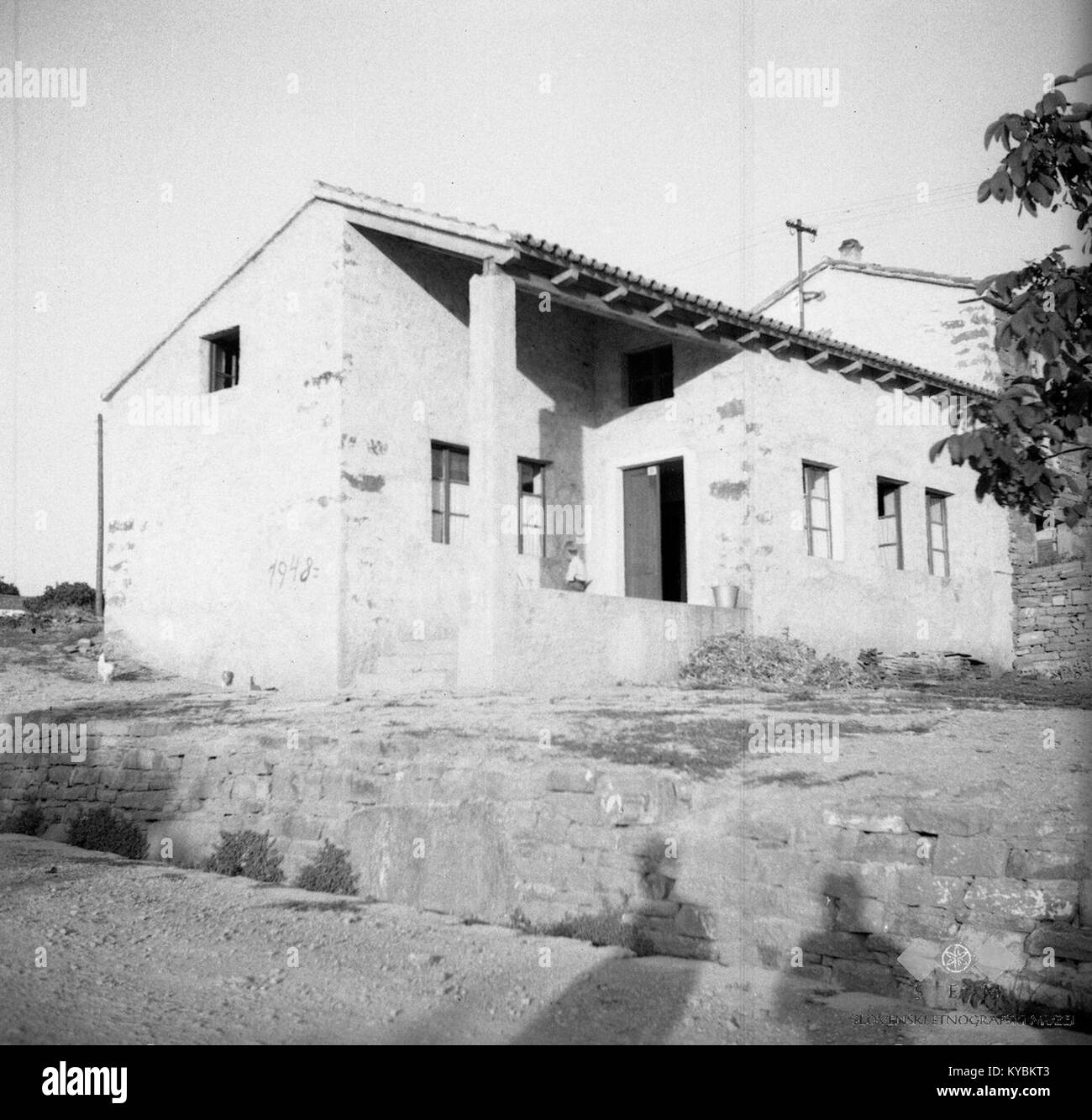 The latest model of a traditional farmhouse from Krmci, Marezige in ...
