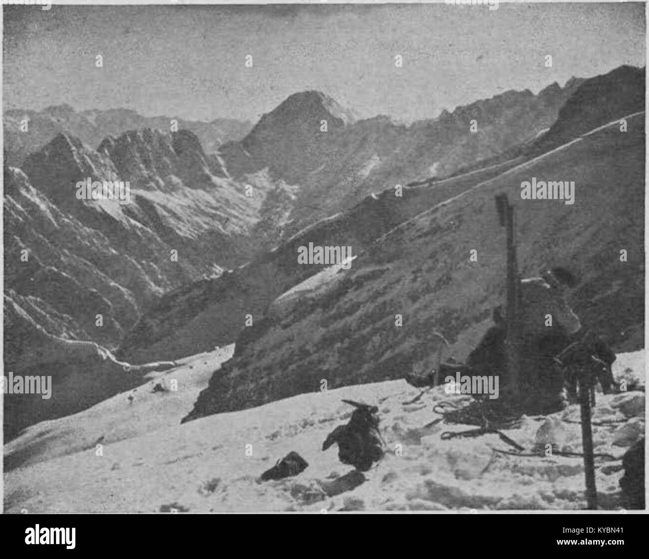 Top view of mountain Black and White Stock Photos & Images - Alamy