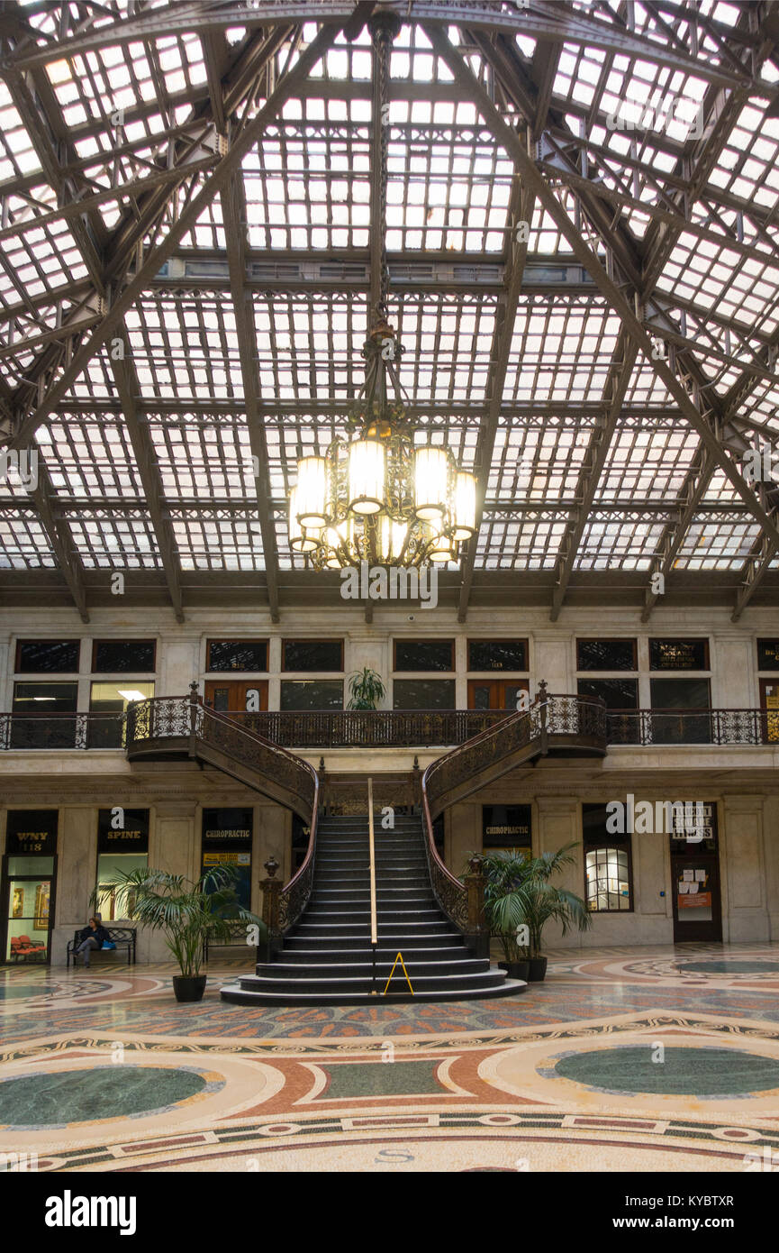 Ellicott Square Building in Buffalo NY Stock Photo - Alamy