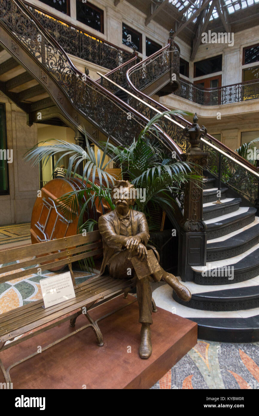 Ellicott square building buffalo hi-res stock photography and images ...