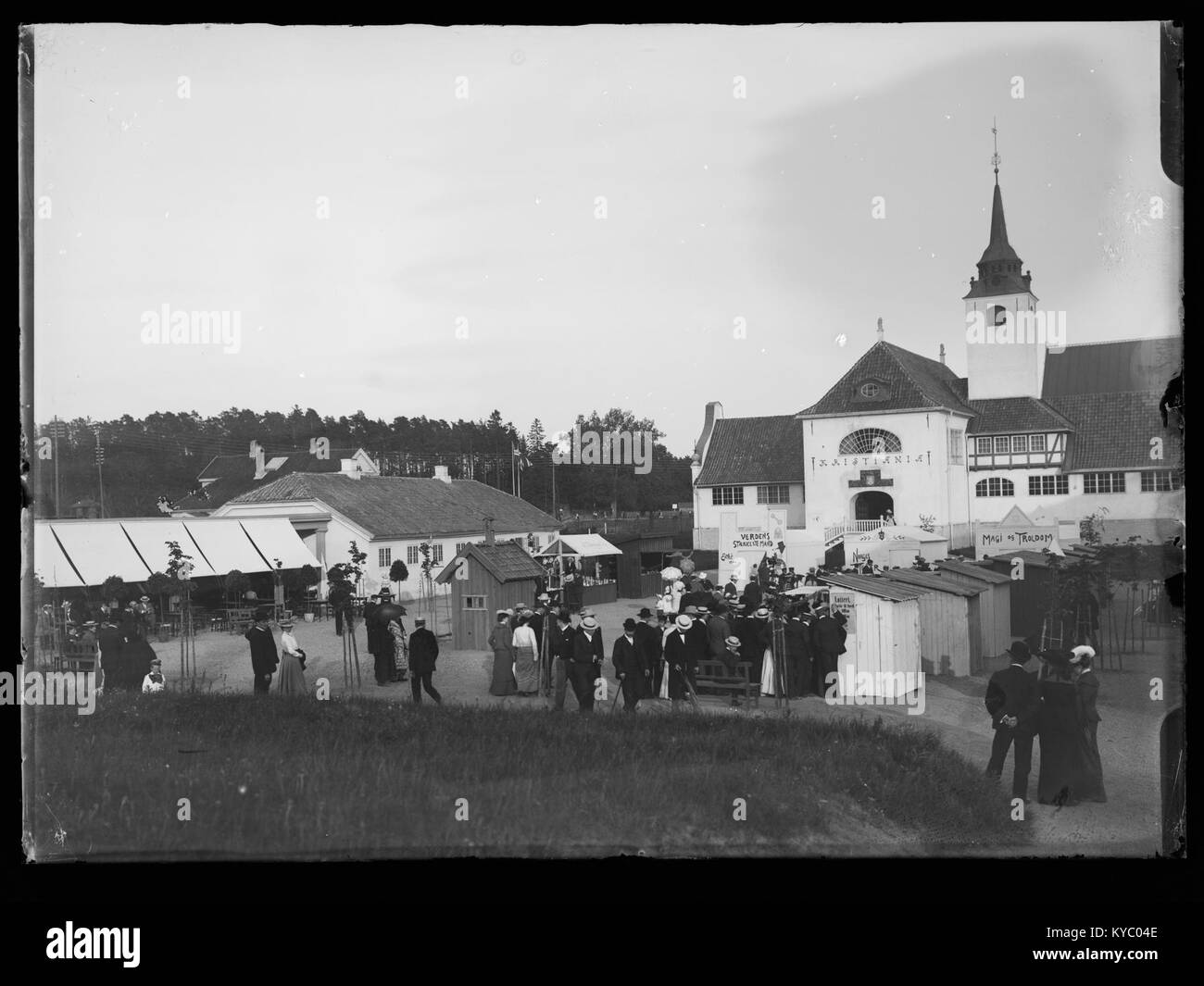 Museum week Black and White Stock Photos & Images - Alamy