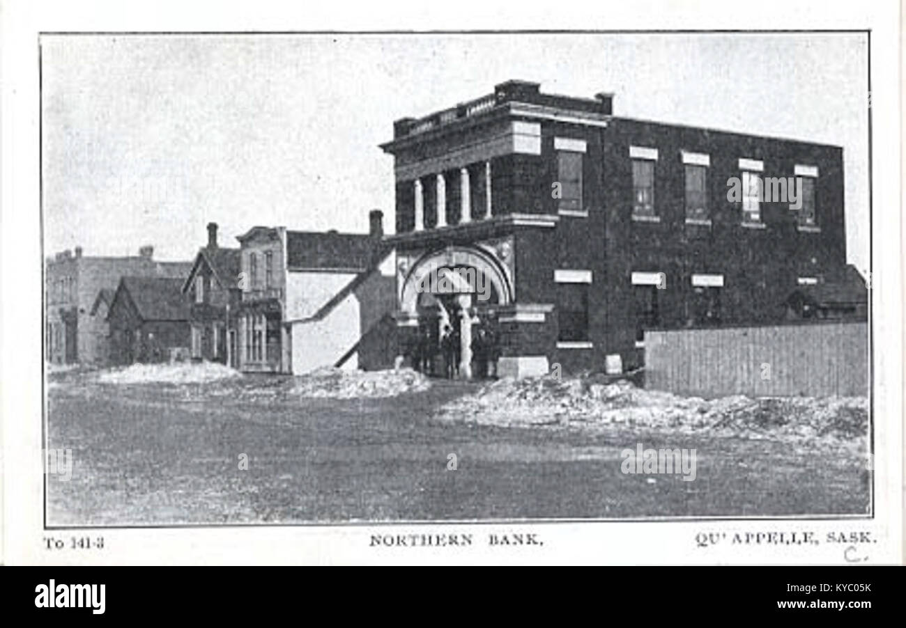 Bank circa hi-res stock photography and images - Alamy