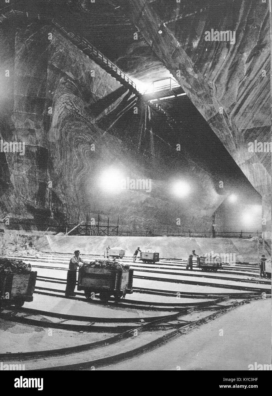 Industrial salt production Black and White Stock Photos & Images - Alamy