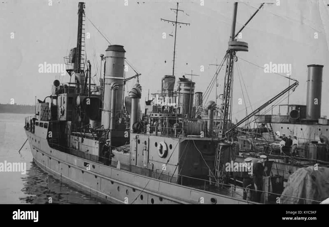 Historicnavalhistory hi-res stock photography and images - Alamy