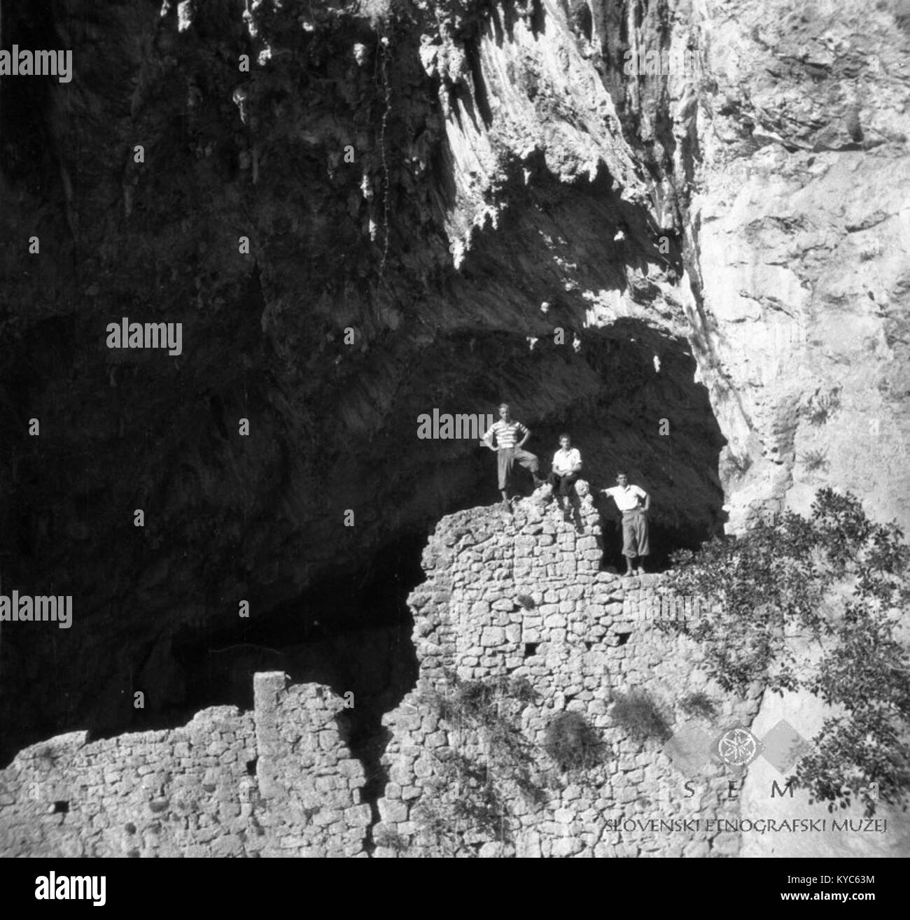 'Ospski grad ali 'Jama' in etnografi na njem' (1949) explores the ...