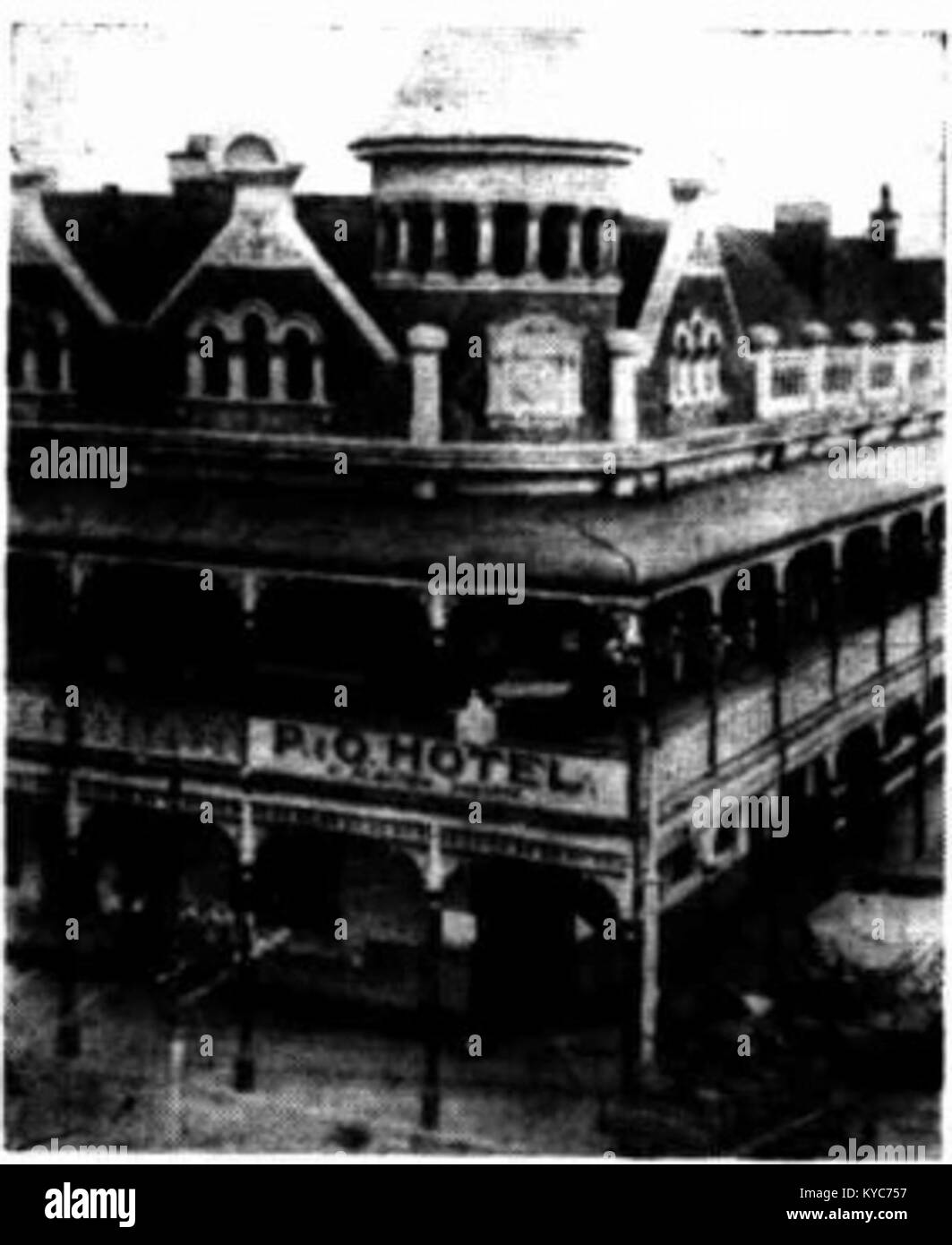 The P&O Hotel, built in 1938, is a notable example of interwar ...