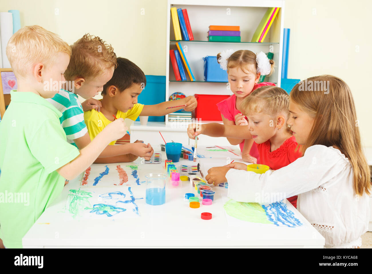 Pre school children classroom hi-res stock photography and images - Alamy