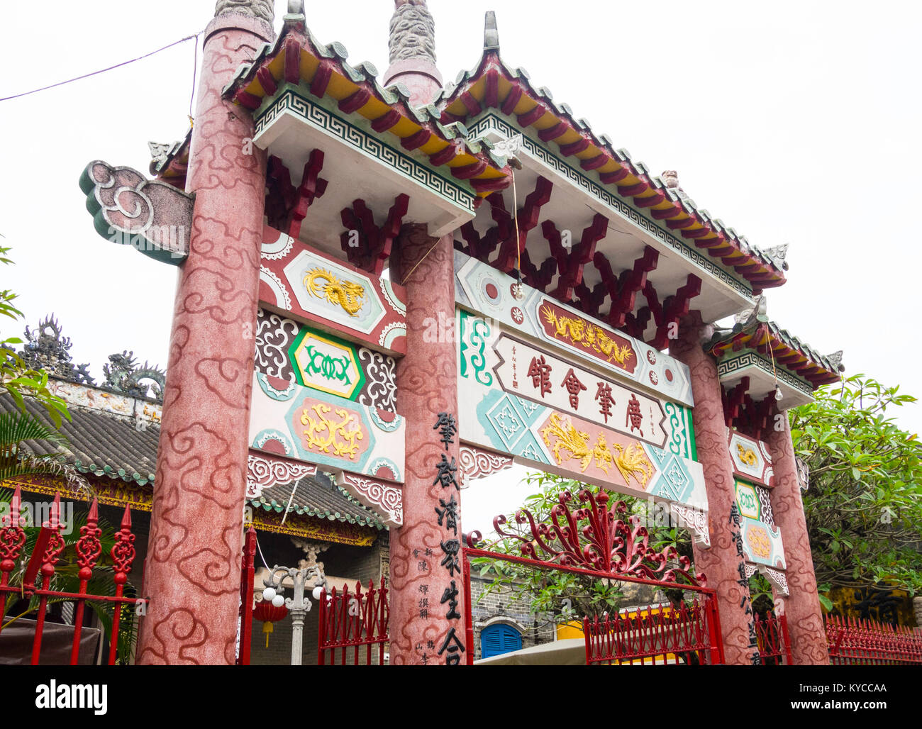 The gate of the Trieu Chau Assembly Hall in Hoi An, Vietnam Stock Photo ...