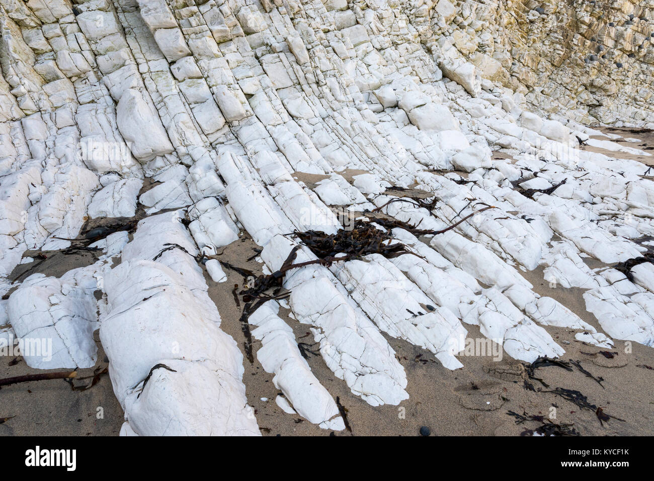 Strata layers close up rock hi-res stock photography and images - Alamy