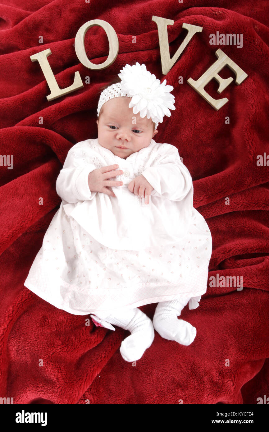 baby girl 2 weeks old, beautiful baby Stock Photo - Alamy