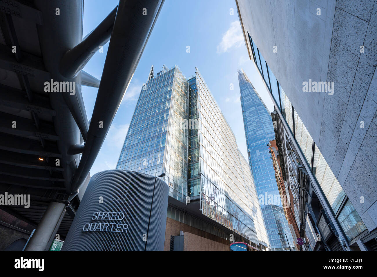 Shard quarter hi-res stock photography and images - Alamy