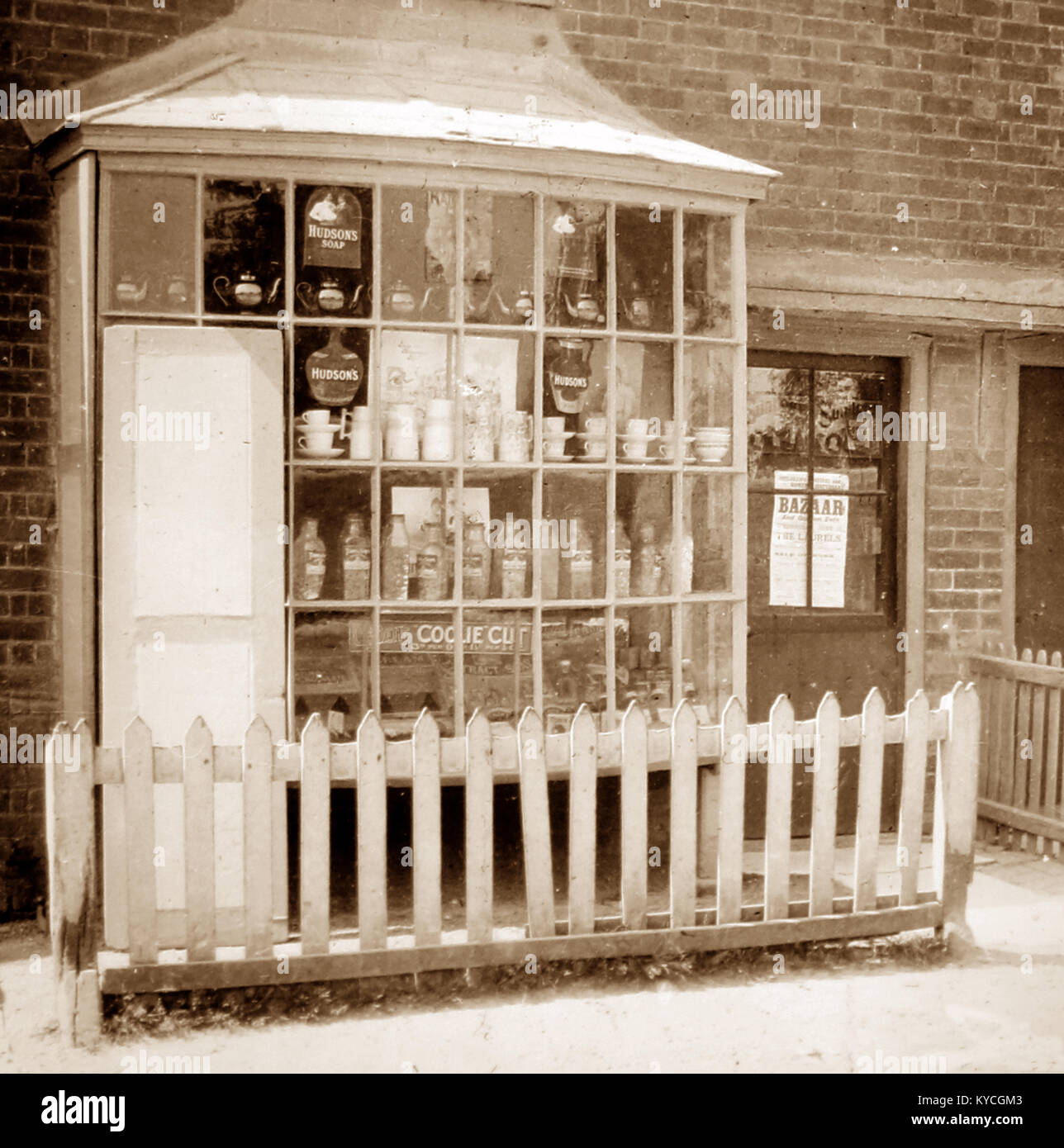 Edwardian shop hi-res stock photography and images - Alamy