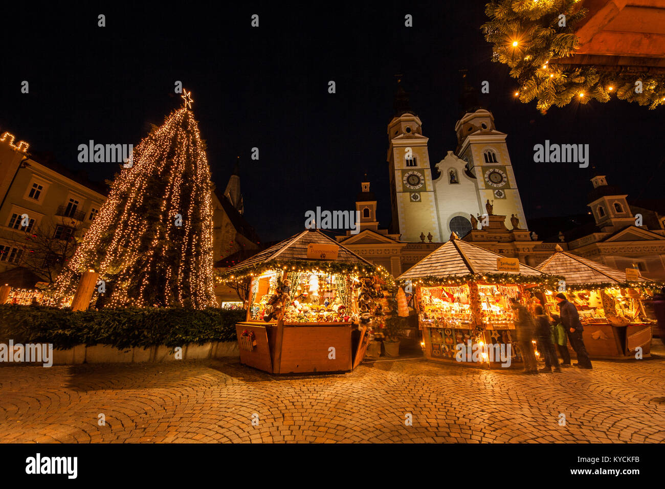 Christmas Market, Bressanone, Brixen, Bolzano, Trentino Alto Adige ...