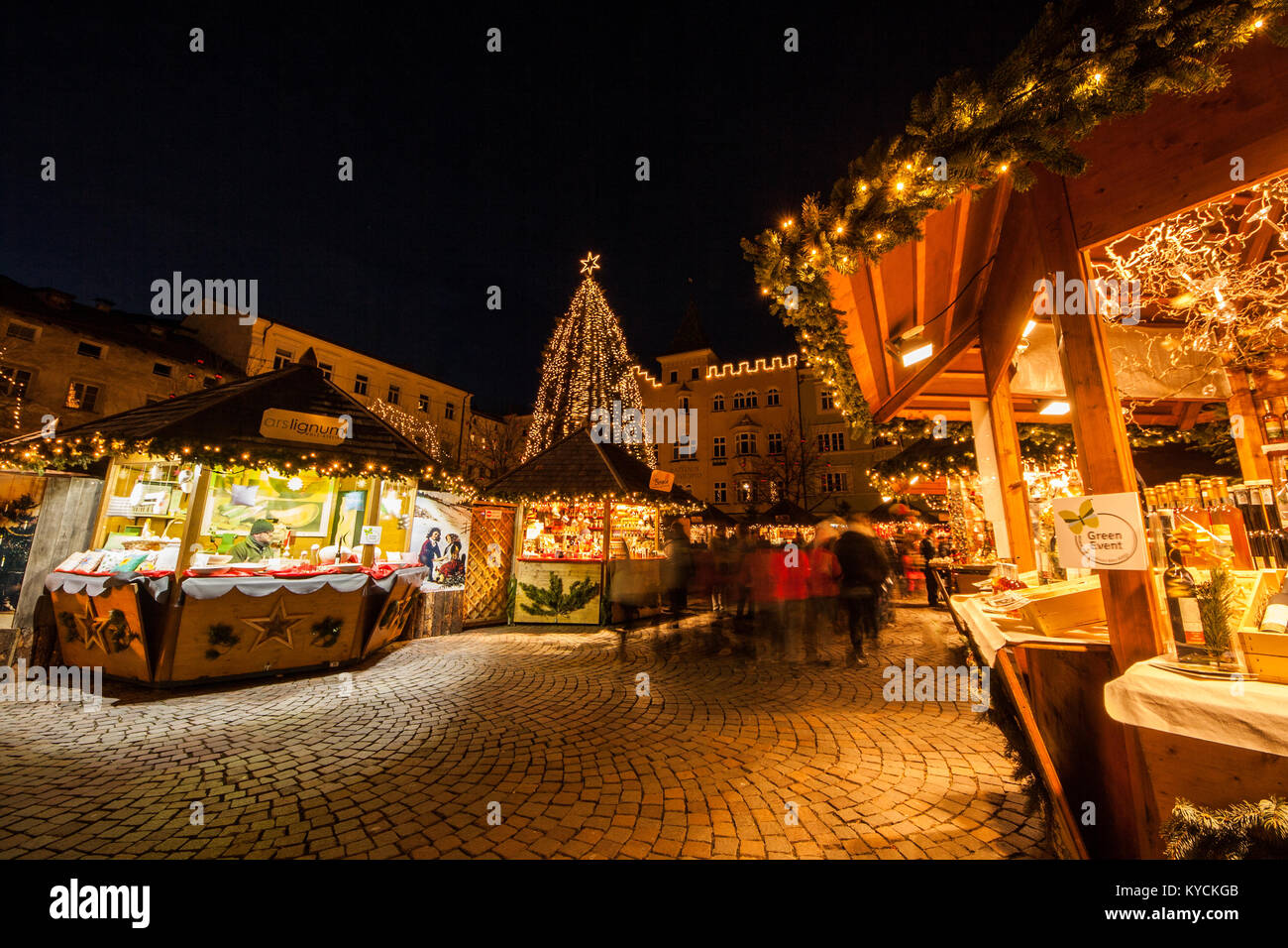 Bressanone piazza duomo italy hi-res stock photography and images - Alamy