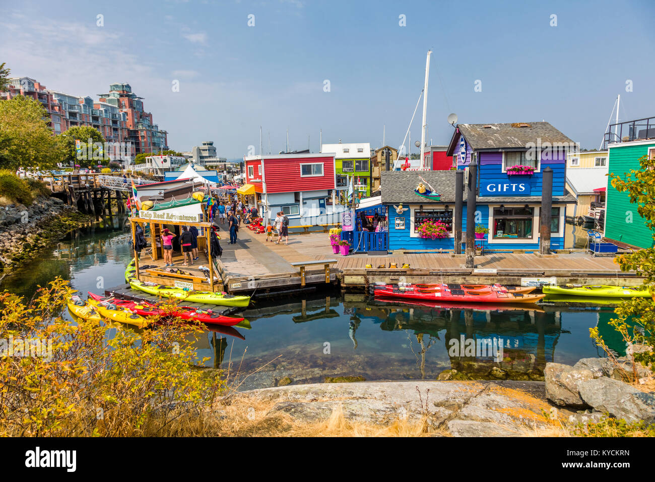 Fisherman's Wharf in Victoria Canada a tourist attraction with food ...