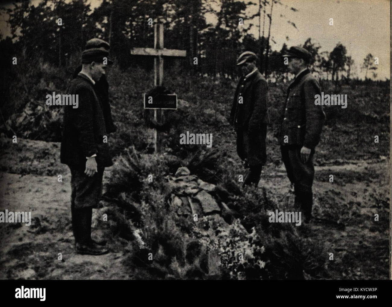 Exhumation illustration hi-res stock photography and images - Alamy