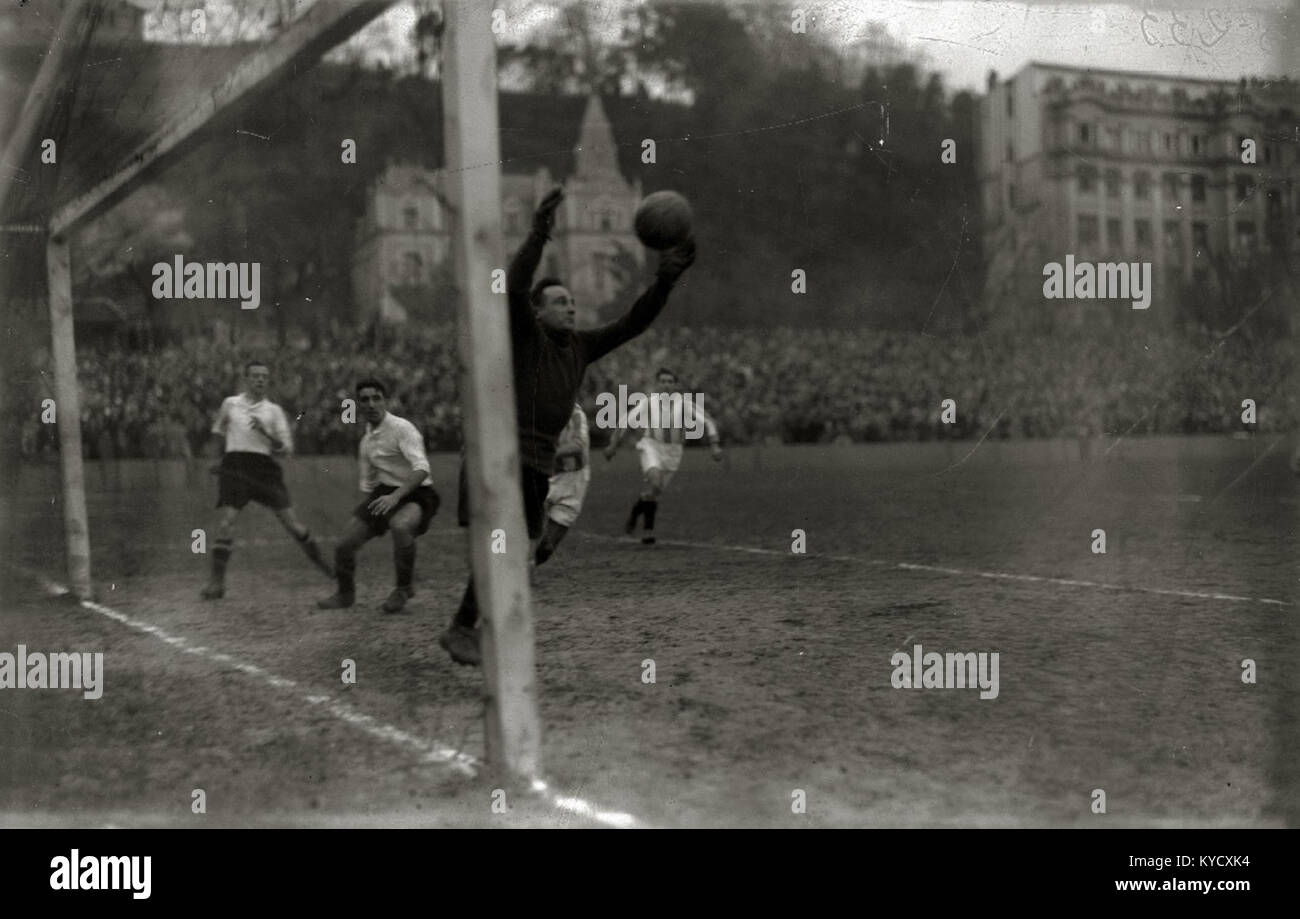 A historical image from the Car-Kutxa Fototeka archive showing a ...