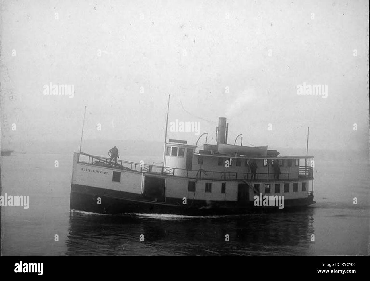 The image shows the passenger steamer ADVANCE anchored in Washington ...