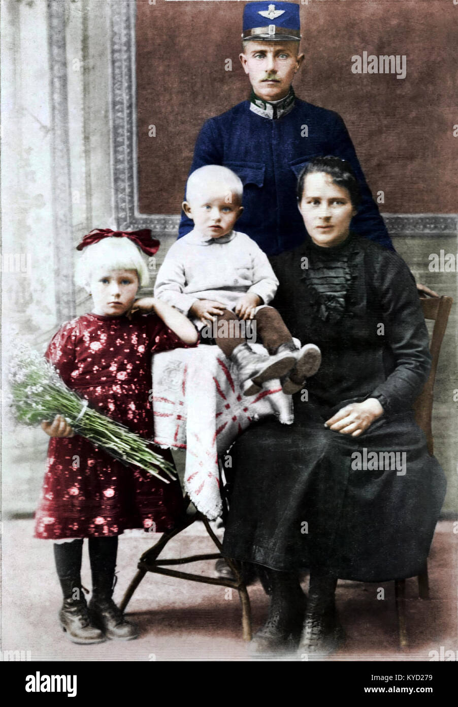 1926 color photograph depicting a Hungarian family in Somogyi ...