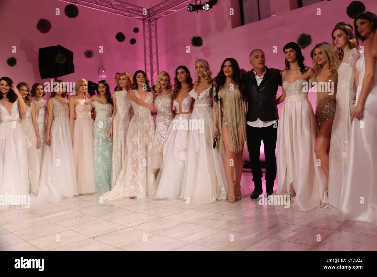 Greek fashion week models hi-res stock photography and images - Alamy