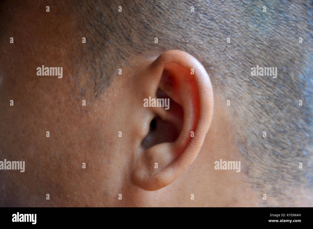 Chinese boy side face hi-res stock photography and images - Alamy