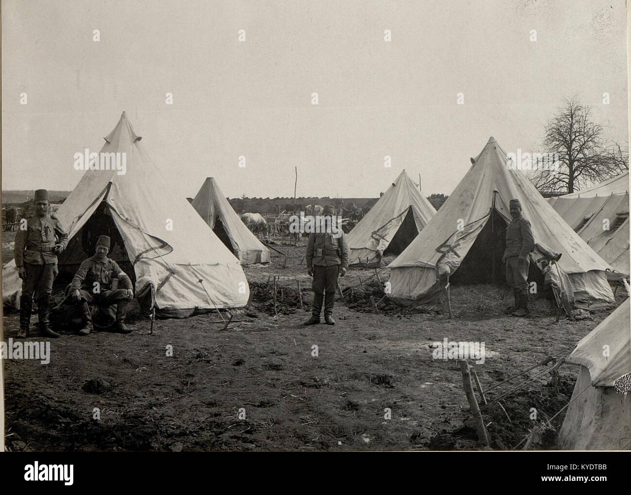 The image shows a Turkish encampment (Zeltlager) in Kurzany, depicting ...