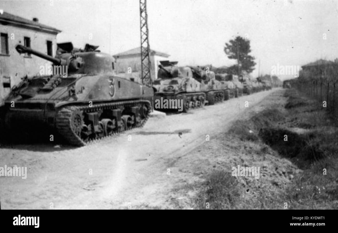 Ww2 regiment hi-res stock photography and images - Alamy
