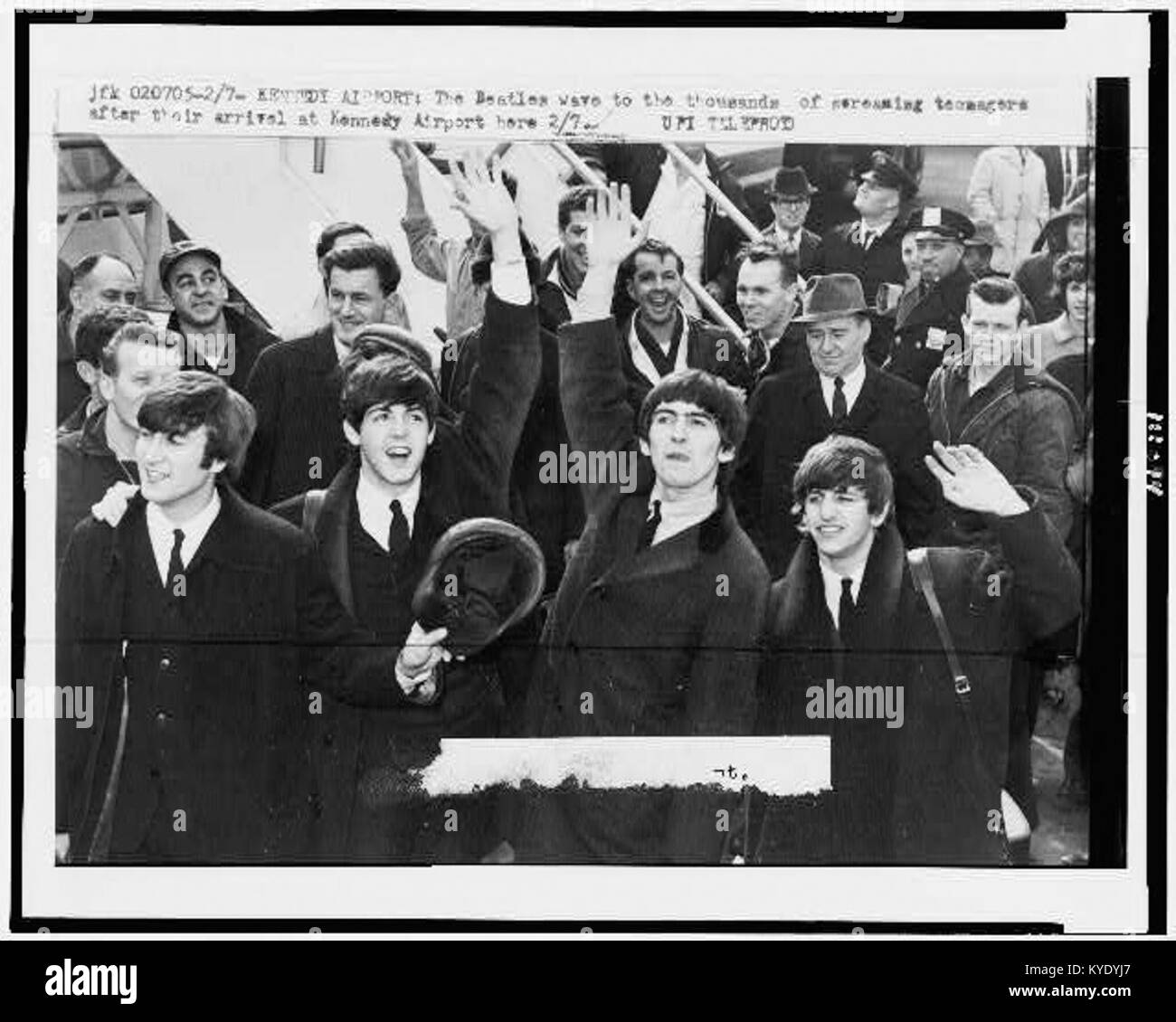 Beatles kennedy airport february 1964 hi-res stock photography and ...