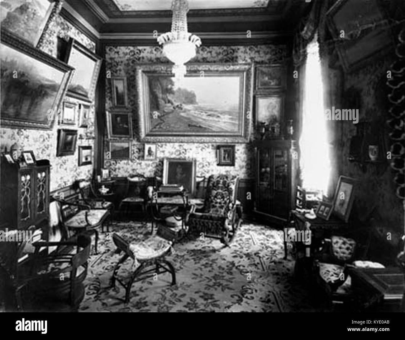 This photograph depicts the interior of Soghomon Davtyan Saradjev’s ...