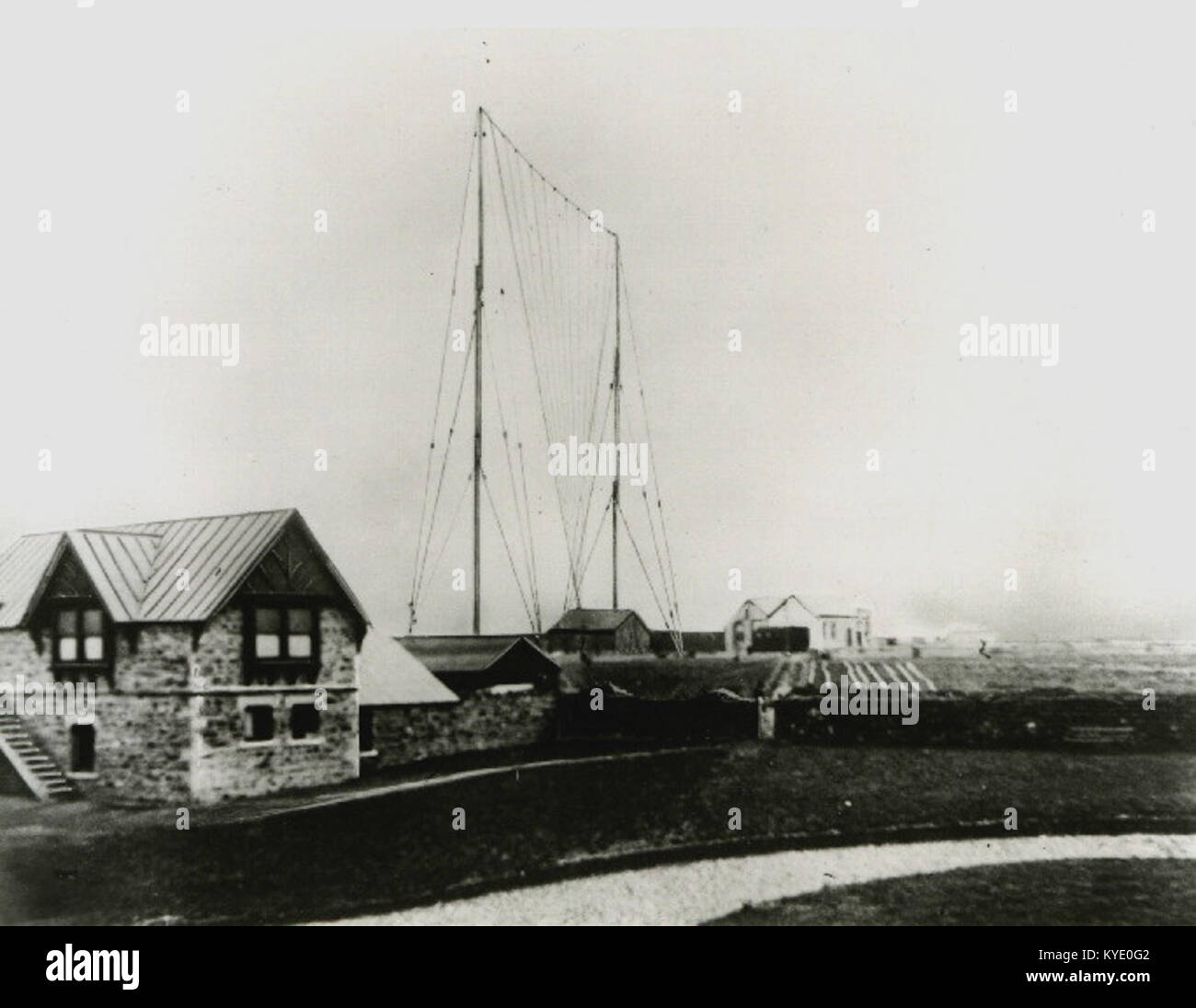 The Marconi Company second antenna system at Poldhu, Cornwall Stock ...
