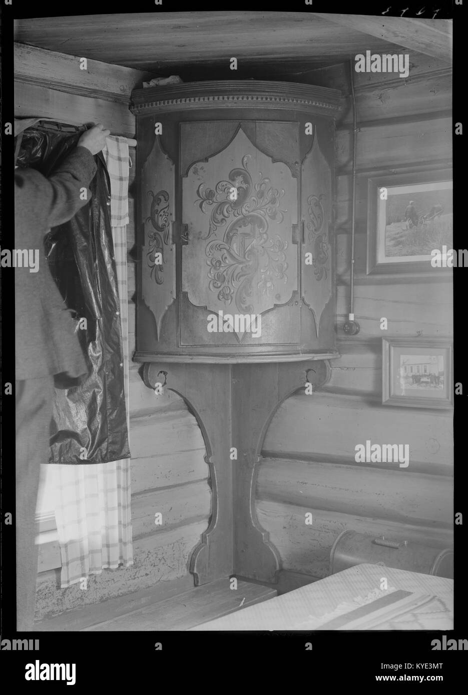 A photograph dated December 1, 2015, featuring Tore T. Sponheim, with ...