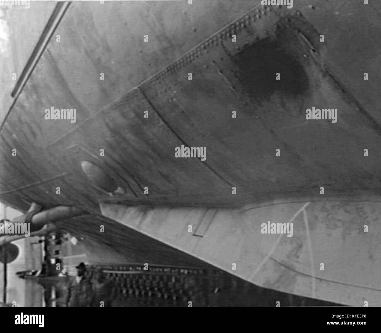 Ship in the hole Black and White Stock Photos & Images - Alamy