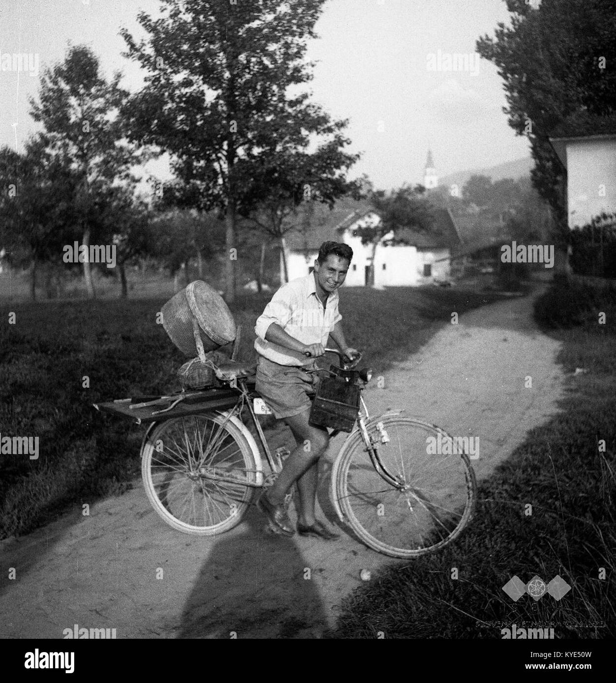This title refers to Tovaris Sustersic transporting items for a museum ...