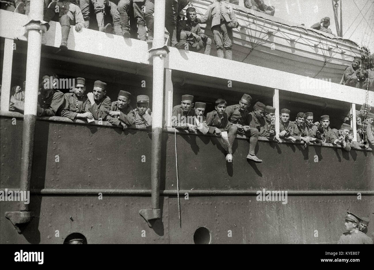 Port of embarkation history hi-res stock photography and images - Alamy