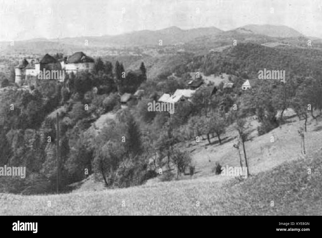 Turjak Castle (2 Stock Photo - Alamy