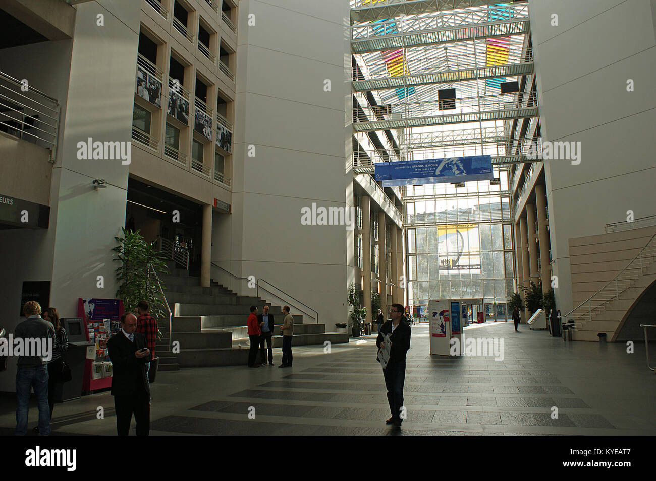 Université Genève - Uni Mail Stock Photo - Alamy