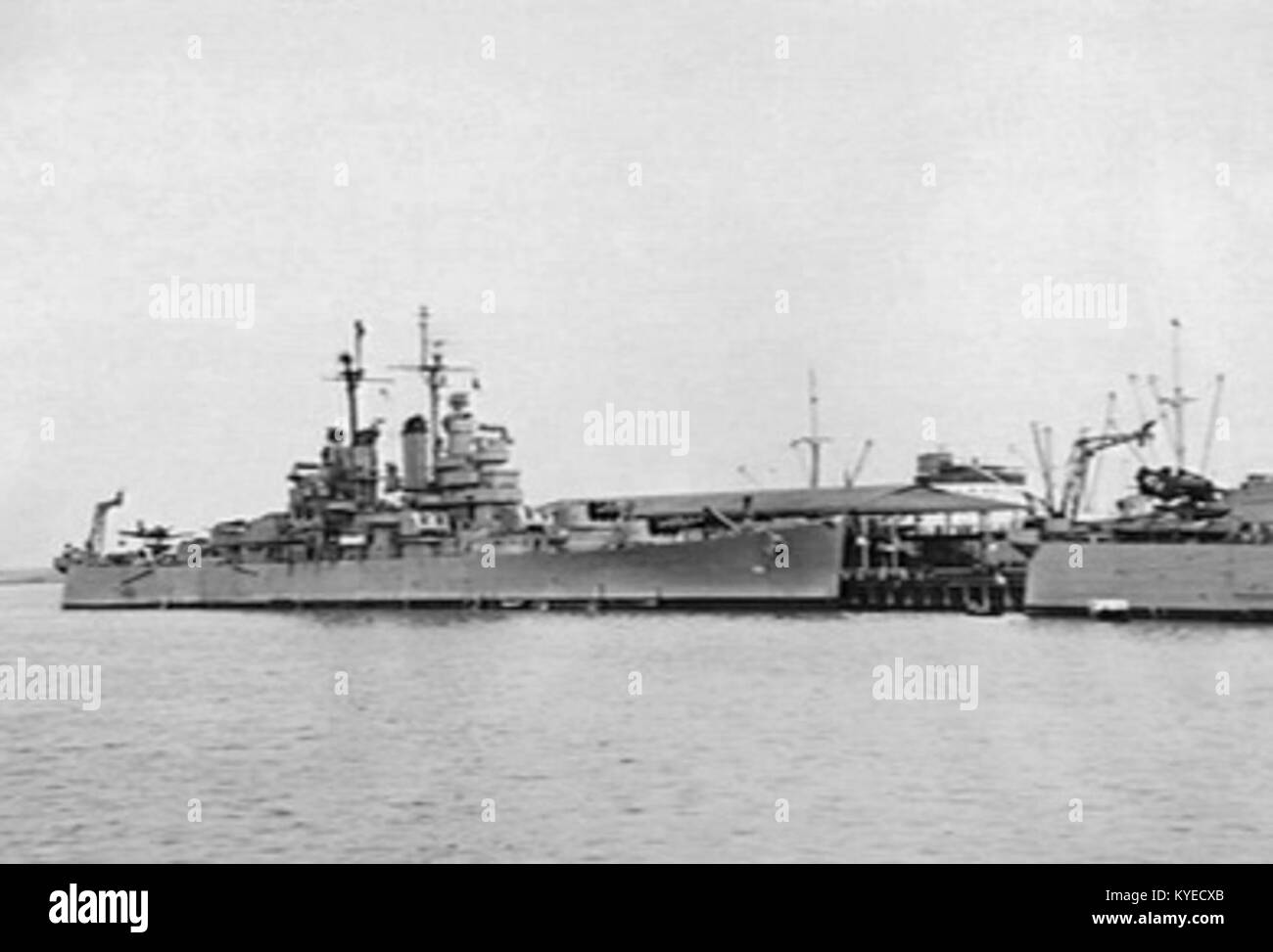 The USS Atlanta (CL-104) was a Cleveland-class light cruiser of the U.S ...