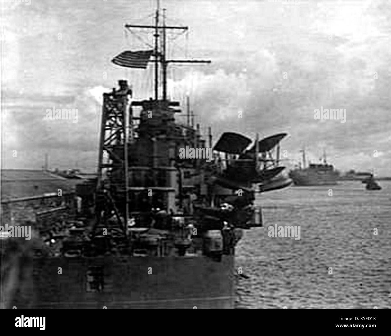 USS Phoenix (CL-46) at Fremantle aft view 1942 Stock Photo - Alamy