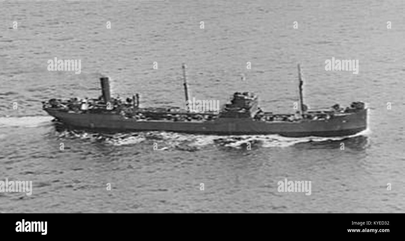 USS Victoria (AO-46) underway in 1942 Stock Photo - Alamy