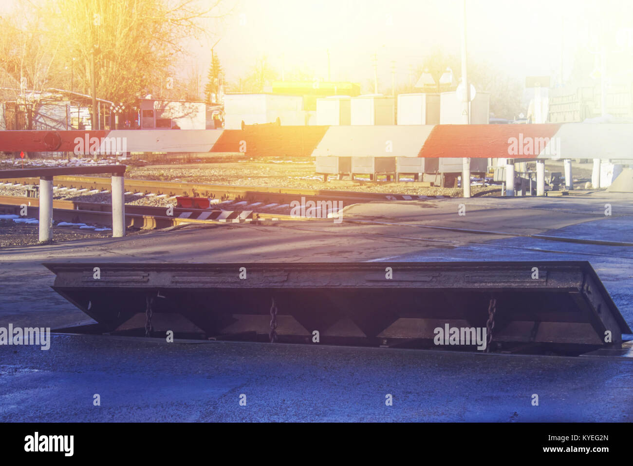 Moving barrier devices and barrier. A set of devices for automatic ...