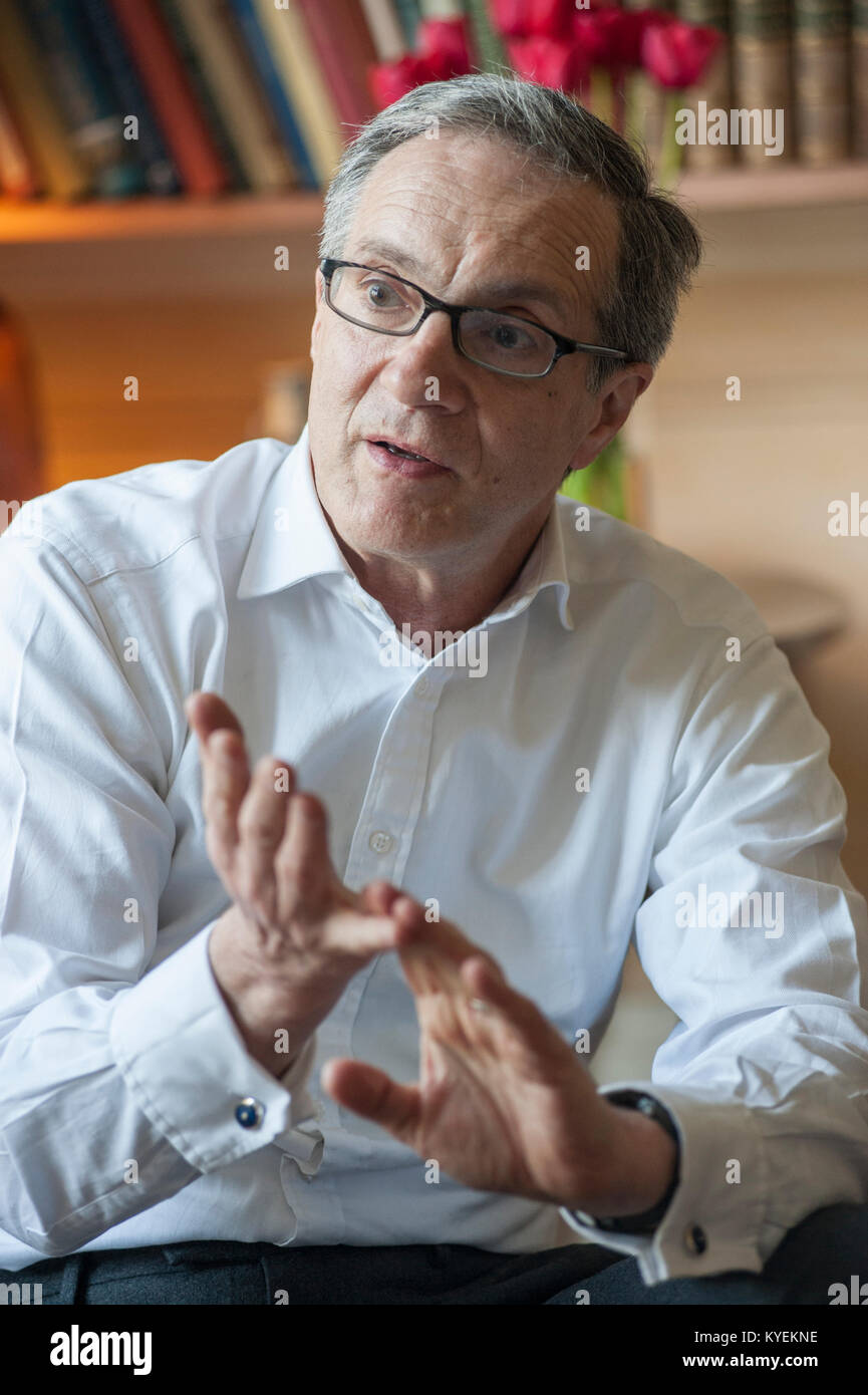 Africa asia centre hi-res stock photography and images - Alamy