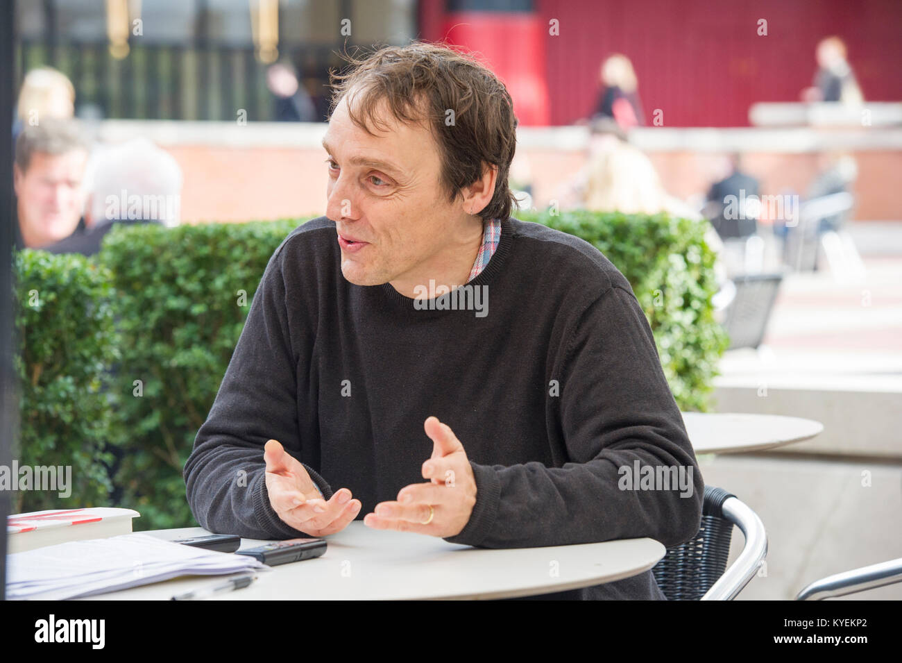 Award winning science writer hi-res stock photography and images - Alamy