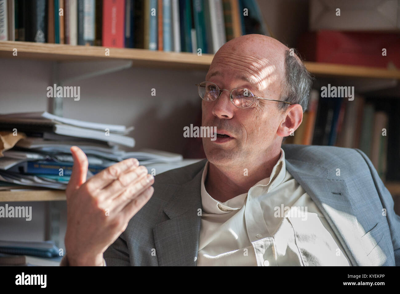 Ecole normale superieure university hi-res stock photography and images ...