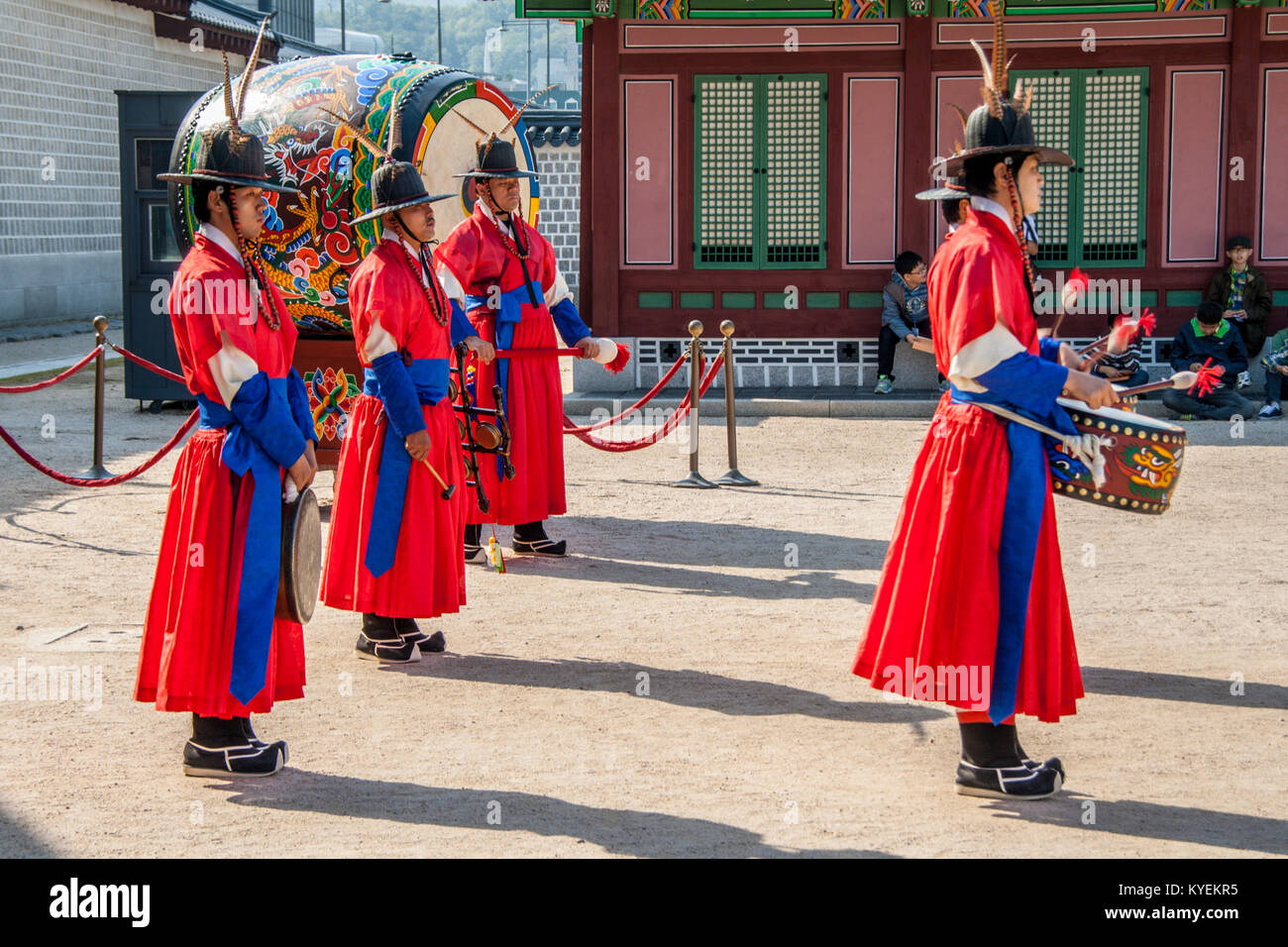 Seoul, South Korea, October 2012: Six times weekly, the Royal Guard ...