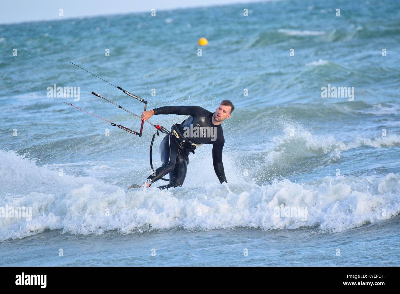 Sea beach sports kite surfer hi-res stock photography and images - Alamy