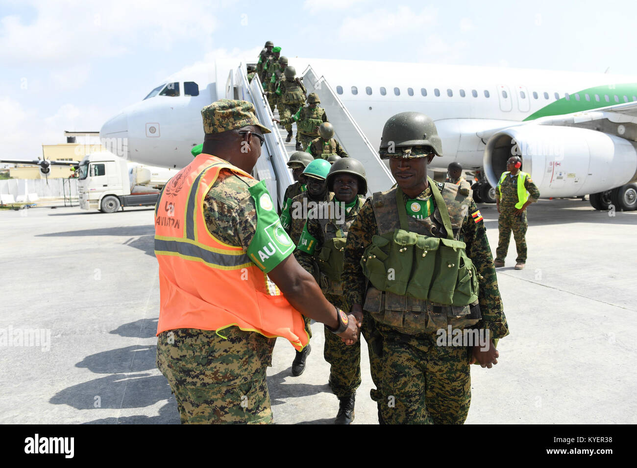 Newly deployed troops from the African Union Mission in Somalia (AMISOM ...